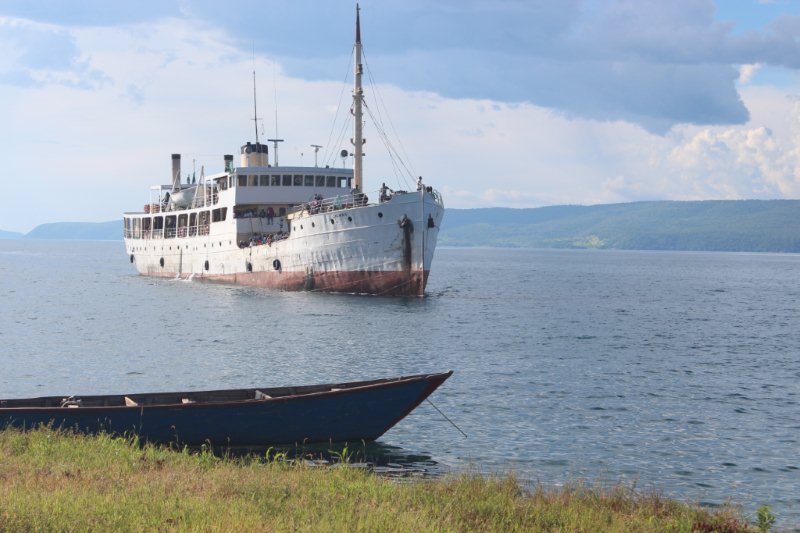 garth's africa: MV Liemba