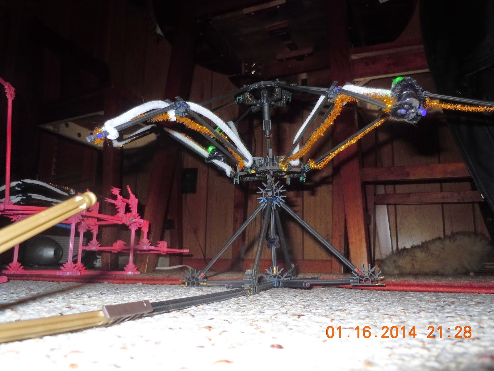 Shenandoah Shows knex carnival rides ™: The spider