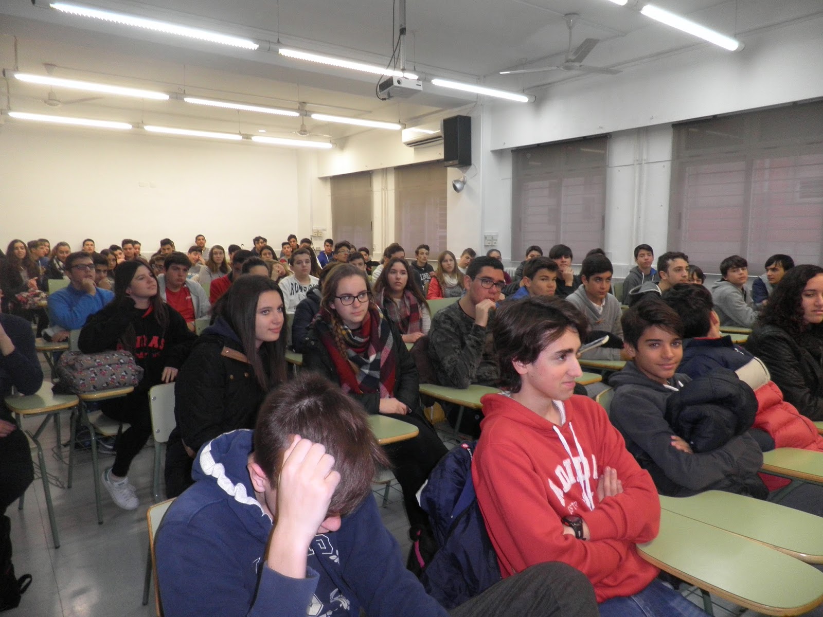 QUEDAMOS EN MI NUBE: ENCUENTRO EN EL IES VICTORIA KENT DE ELCHE