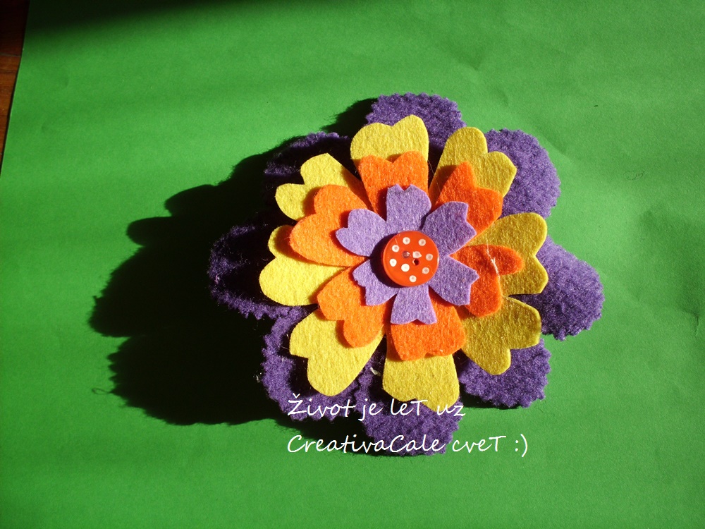 CreativaCale: Unikatni cvetovi 2 / handmade mix fabric flowers