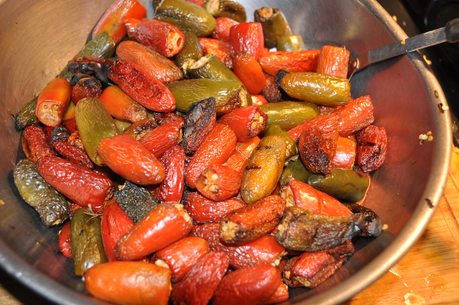 Vicki Lane Mysteries: Justin's Smoked Pepper Hot Sauce