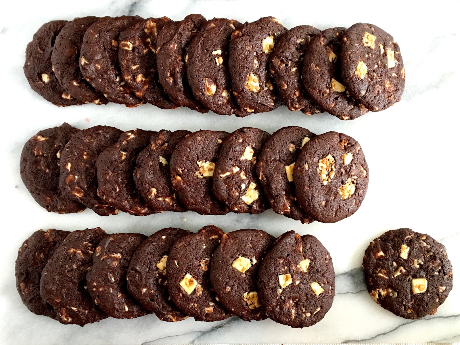 Fueling with Flavour: White Chocolate Chunk Cookies