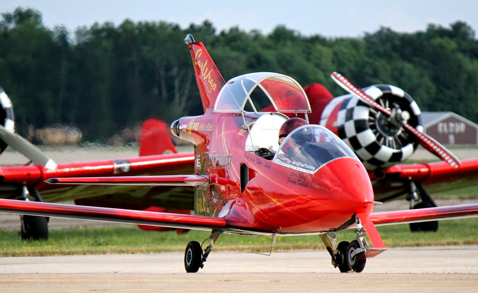 The Aero Experience: EAA AirVenture Oshkosh 2014: Justin Lewis in the ...