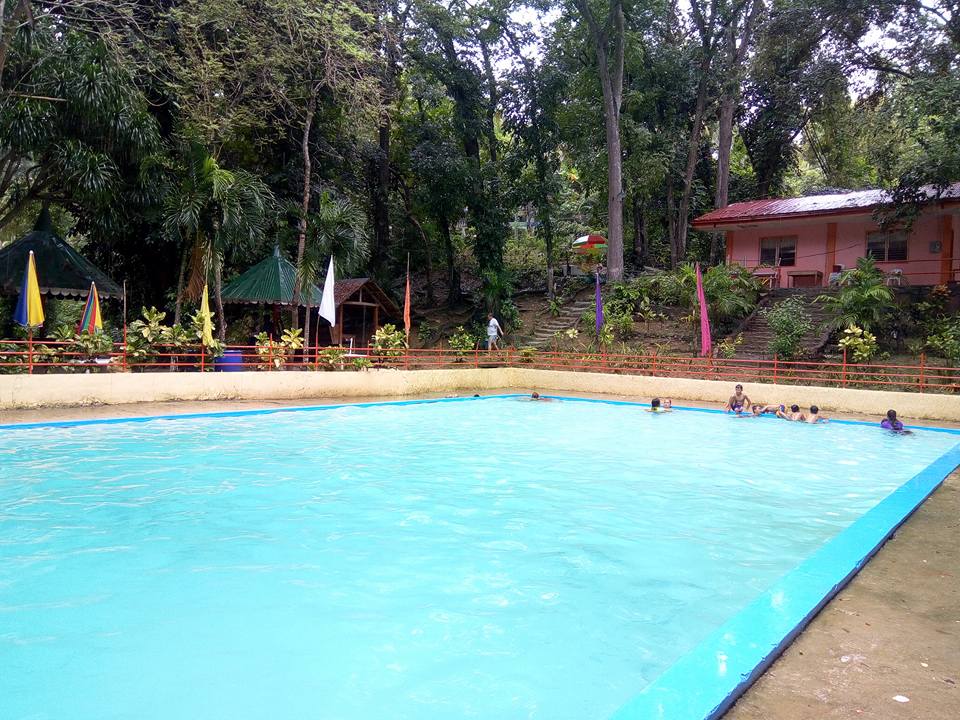 Chasing Waterfalls : Mantayupan Falls (with added perks) at Barili Cebu