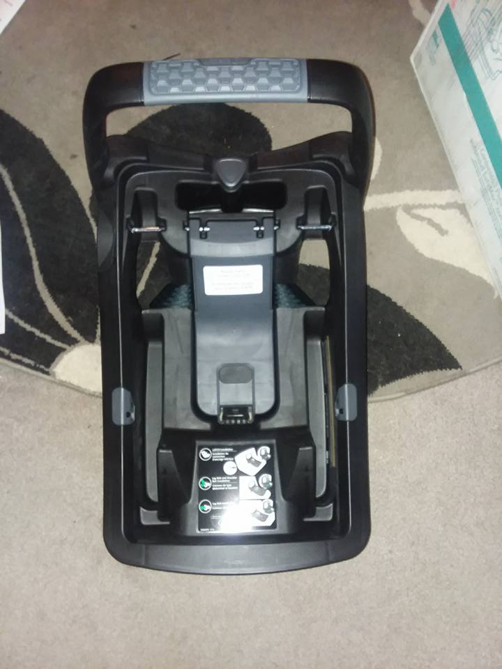 Keeping Your Baby Safe with Evenflo Pivot Modular Travel System ...