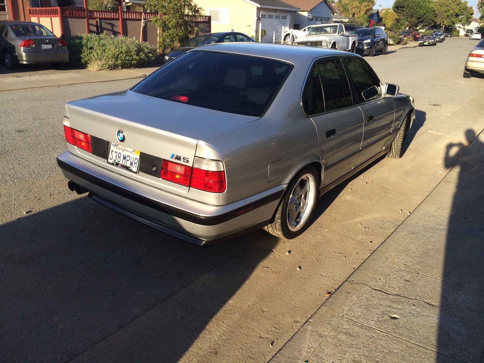 Silver Fox: 1991 BMW M5 E34 - DailyTurismo