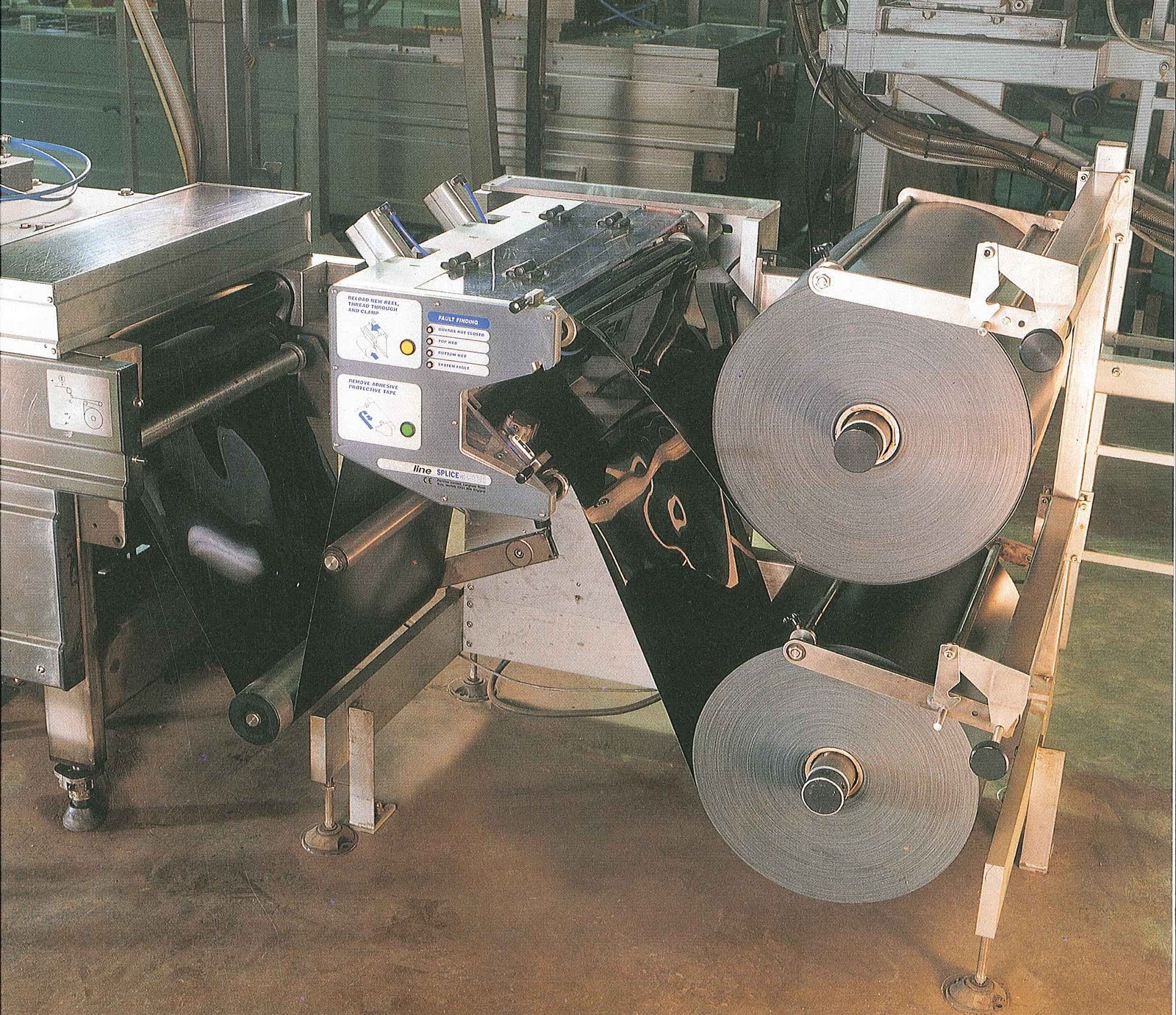 Packline Materials Handling: Roll Splicing Machine