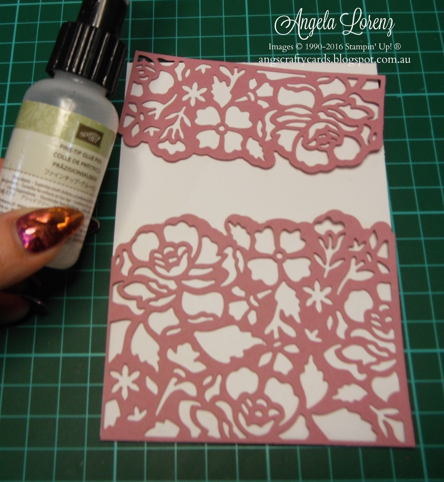 Angela Lorenz: Floral Phrases - Detailed Floral Thinlits