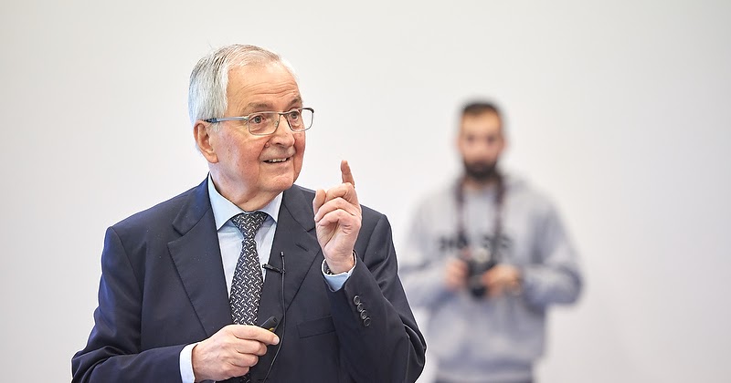 A pic a day - sometimes two.: Prof. Dr. Klaus Töpfer