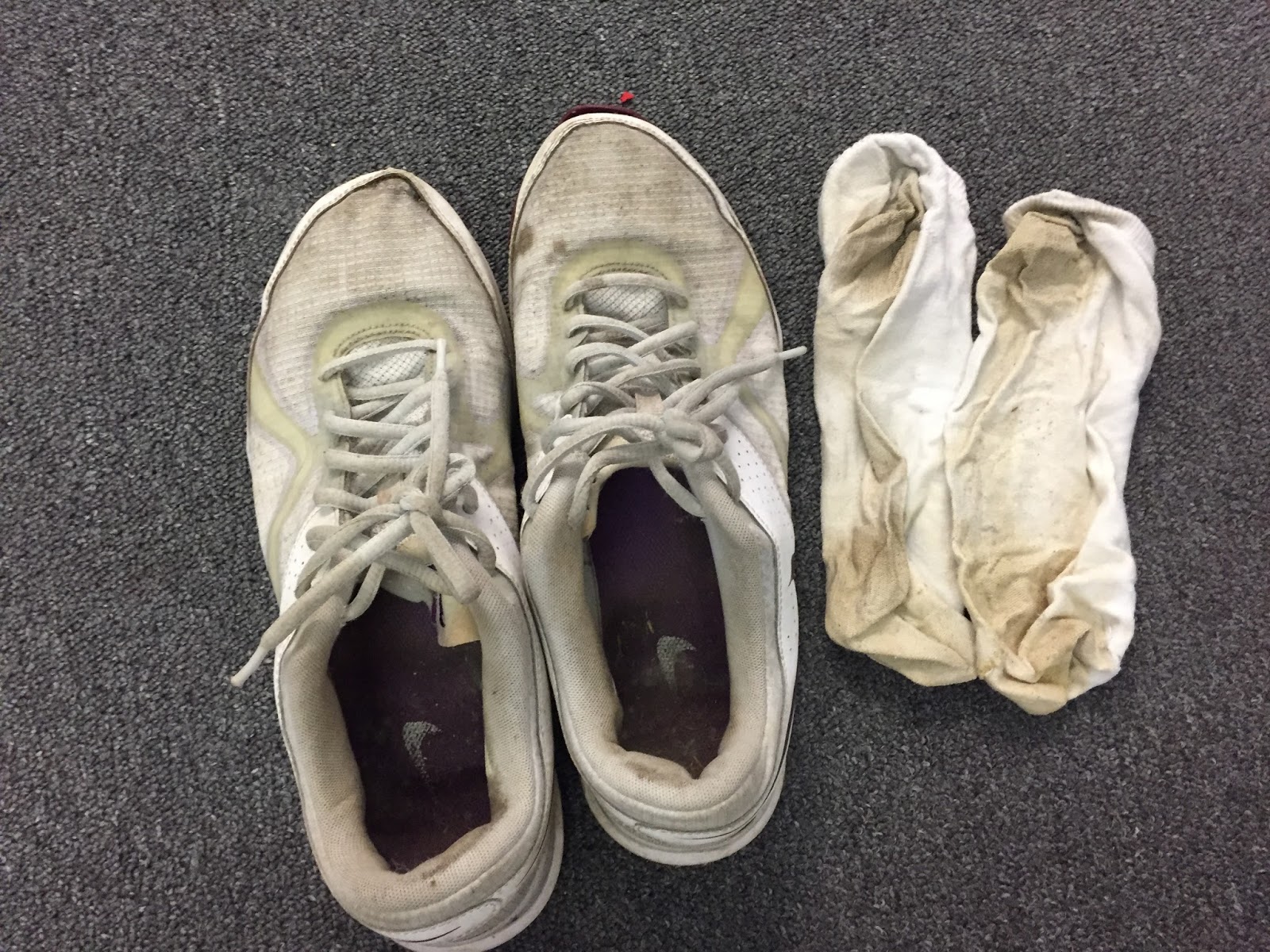 Briddys Feet: Off to ballet straight from work in really trashed black ...