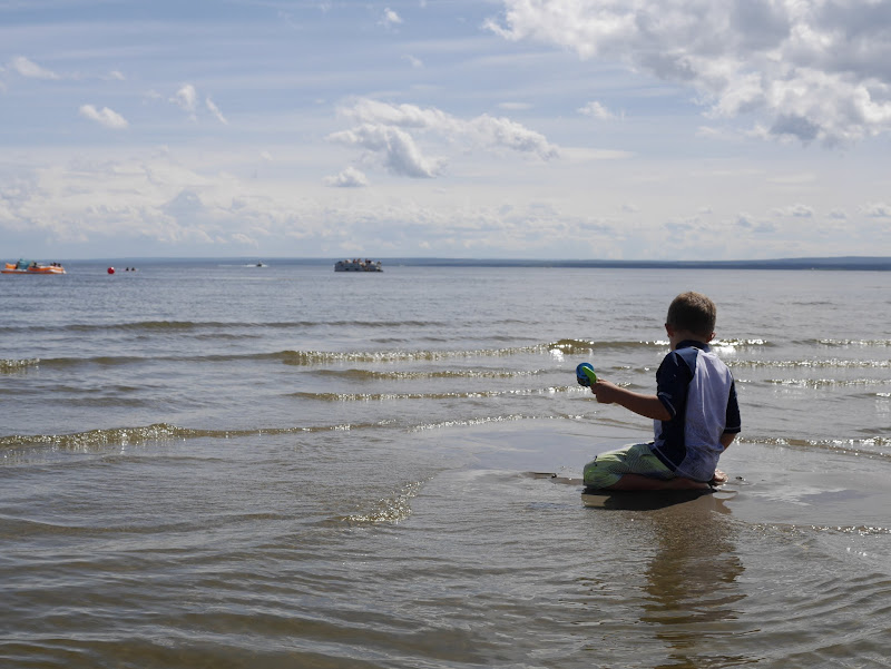 Shaw's Point Resort - Backwoods Mama