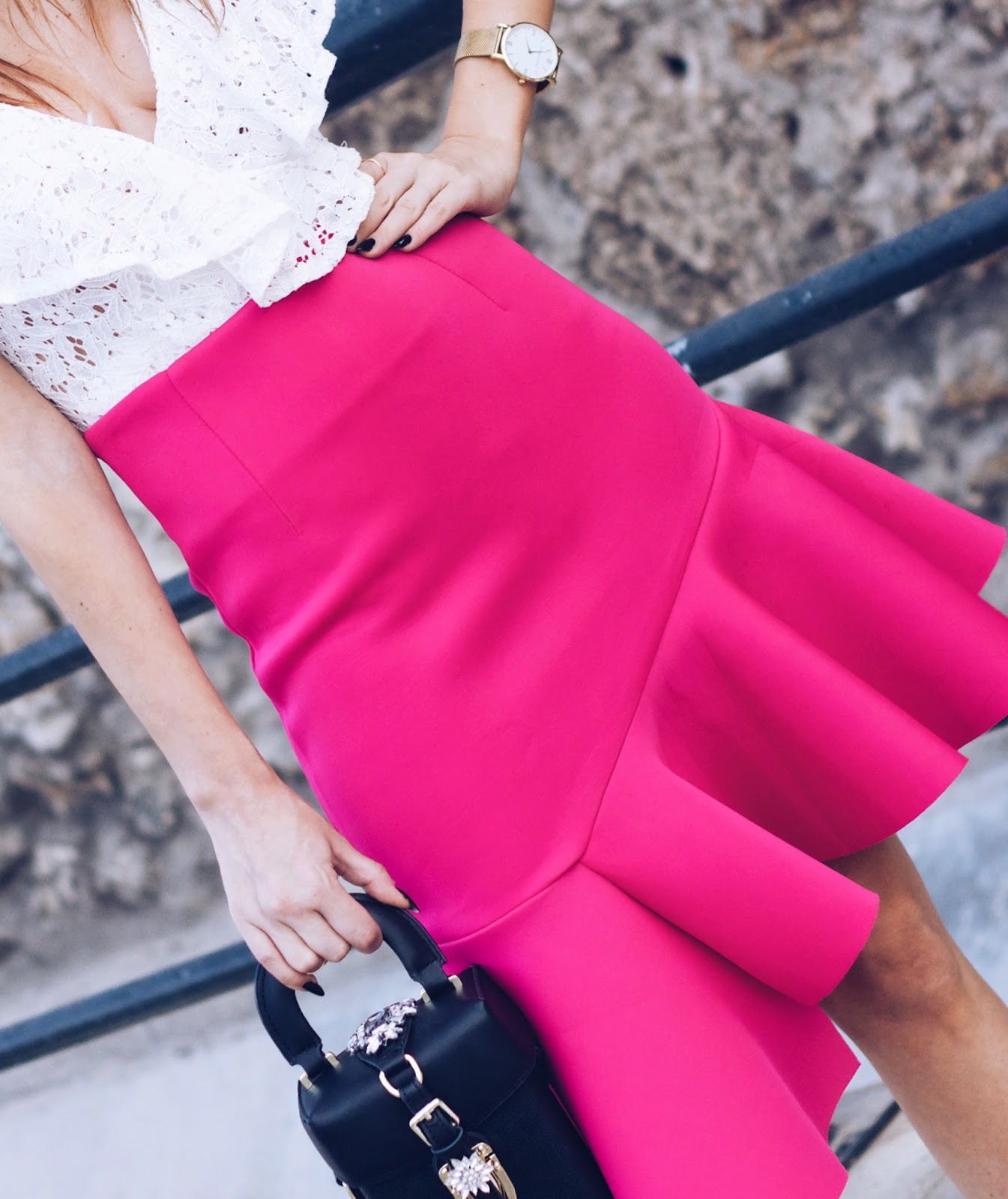 RUFFLE PINK SKIRT