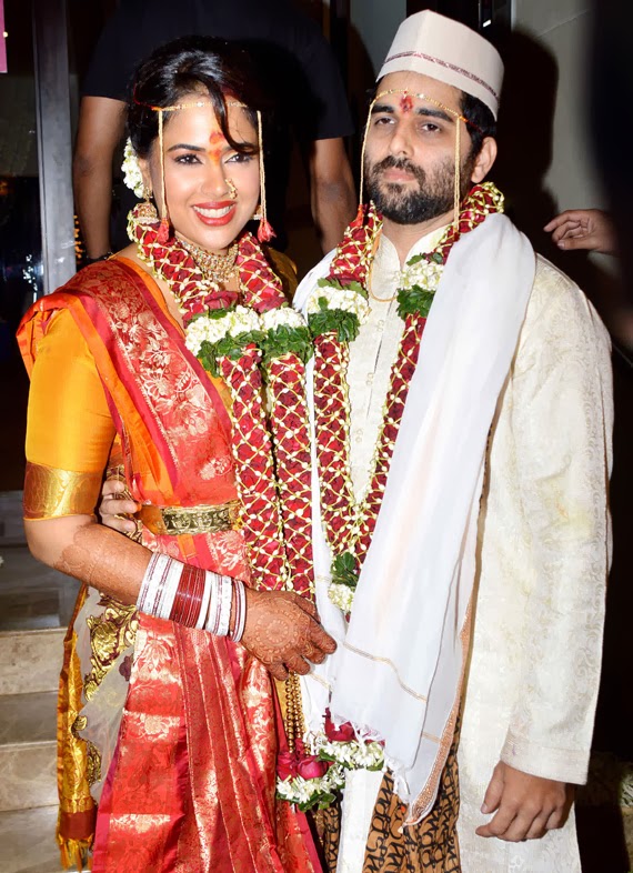 TELUGU CINEMASS: Actress Sameera Reddy Married Akshai Varde Wedding ...