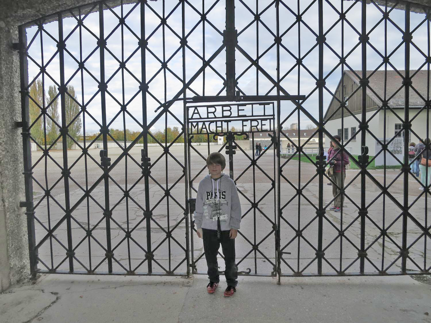 Hasler History: Haslers in Europe 1955 Pix