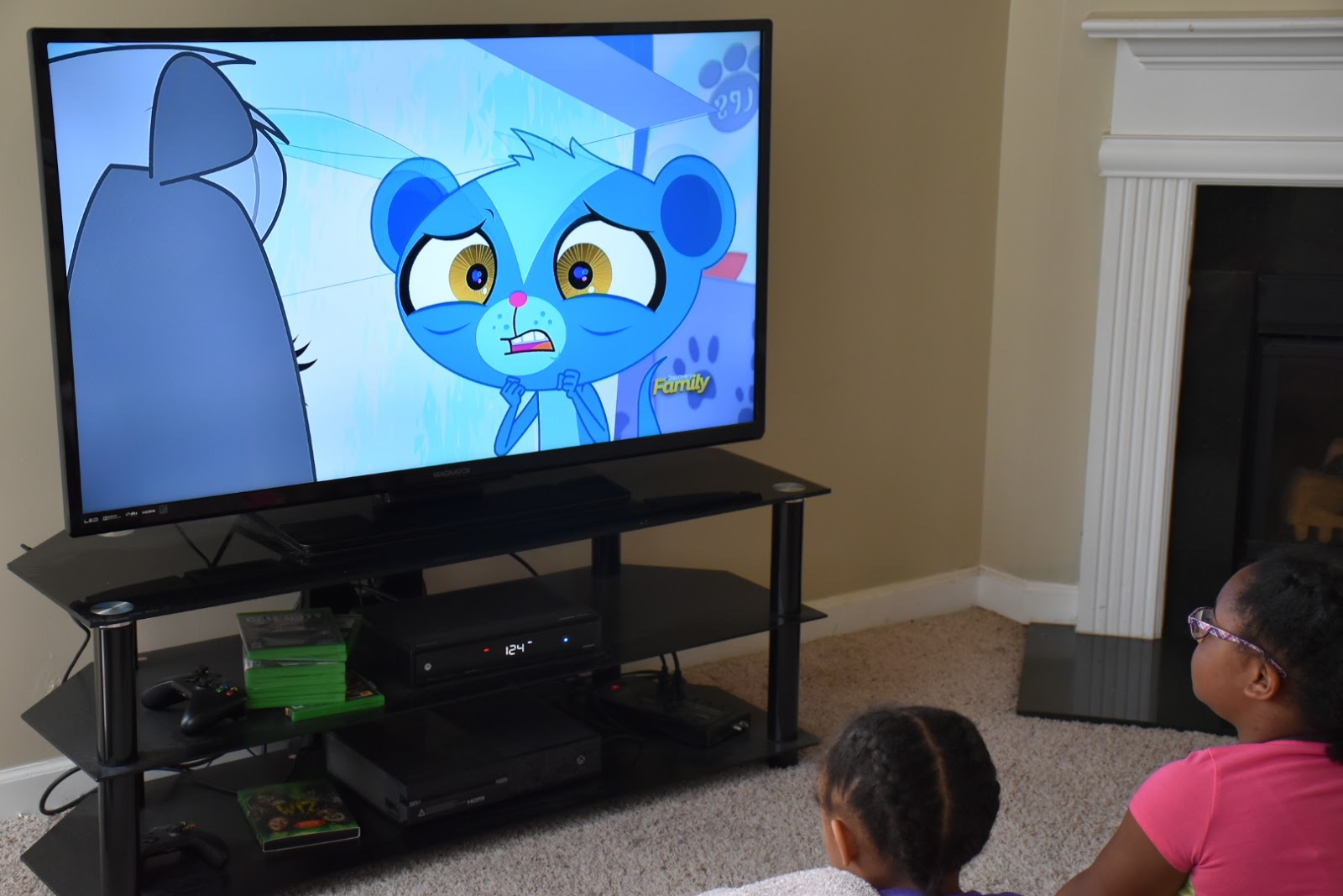Keeping My Girls Entertained with XFINITY: Kid Tested and Approved #ad