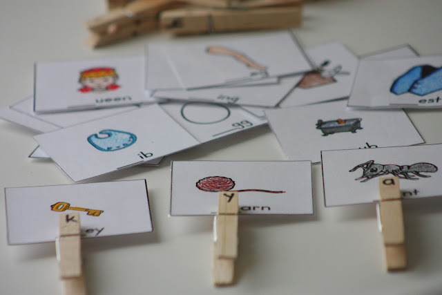 like a pretty petunia: Complete the Word Clothespin Game