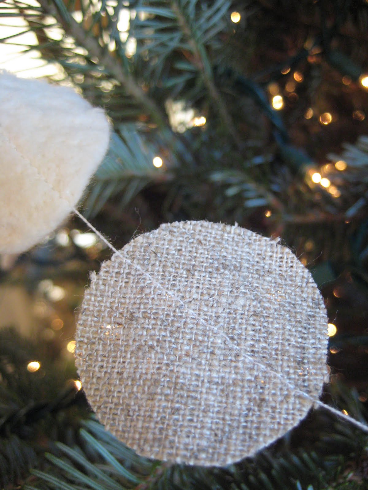 {The Smith Nest}: DIY Circle Garland