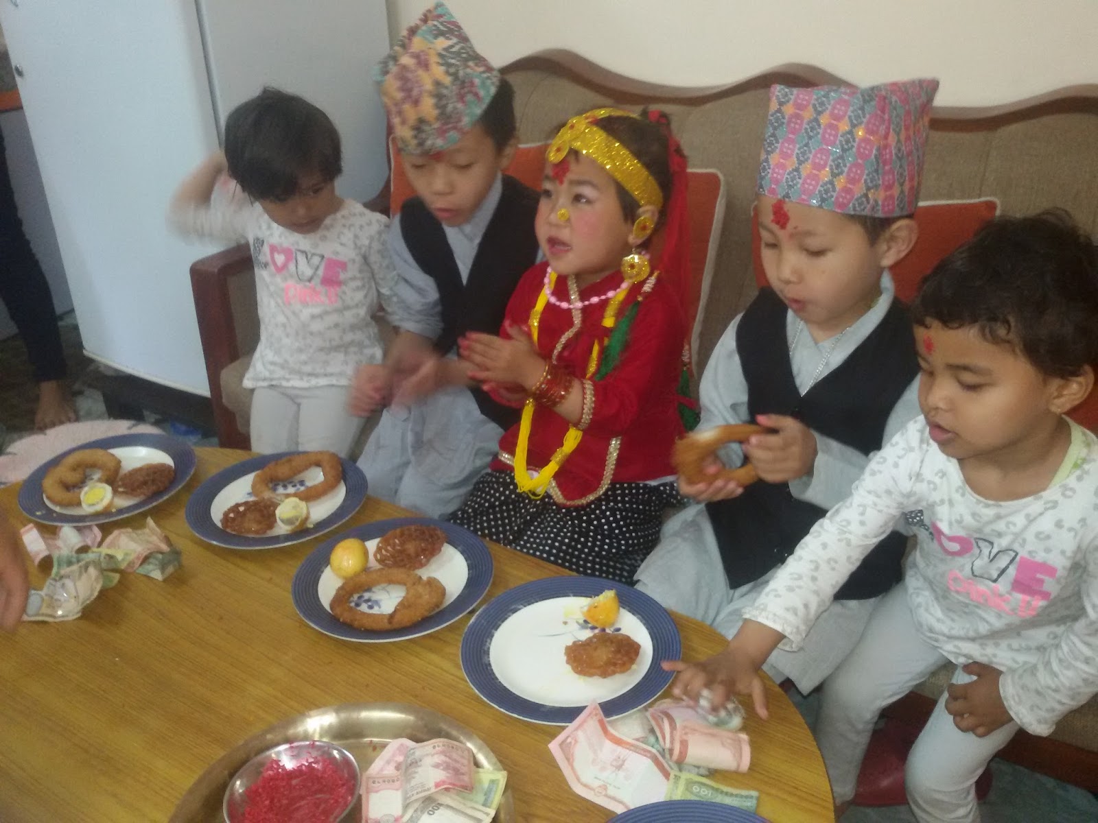 Gunyo Cholo and Daura Suruwal - Les photos du randonnee en montagne au ...