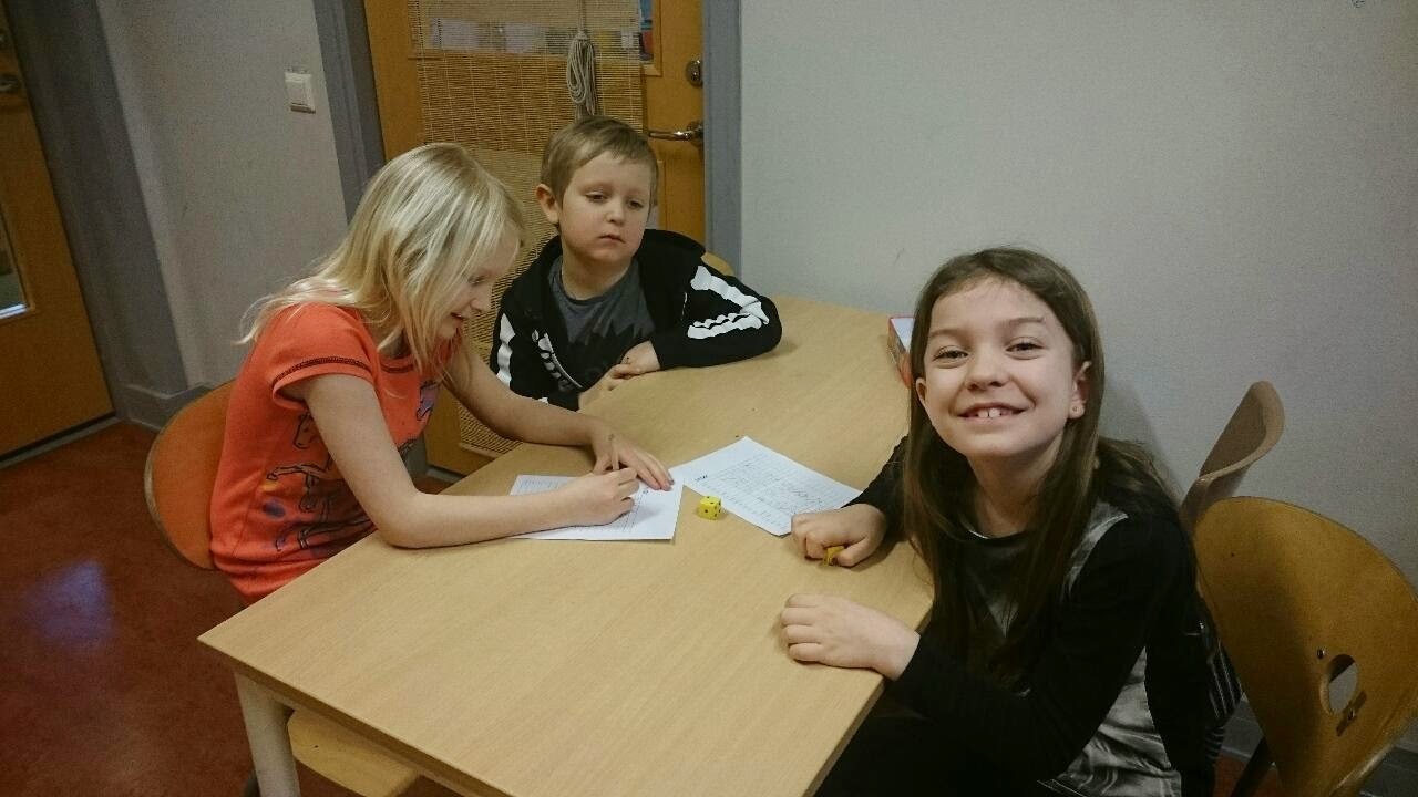 Solstrålarna i 3 E : Mattespel