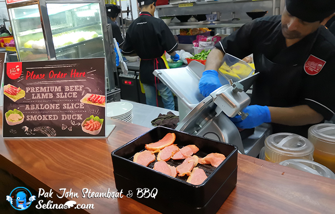 Pak John Steamboat & BBQ Buffet At IOI City Mall Putrajaya, Malaysia