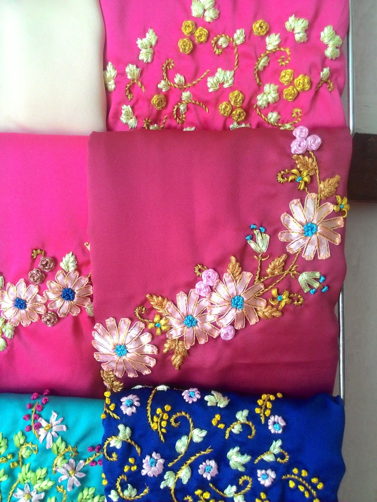 Galeri Cinde Mate: Pashmina Sulam Pita