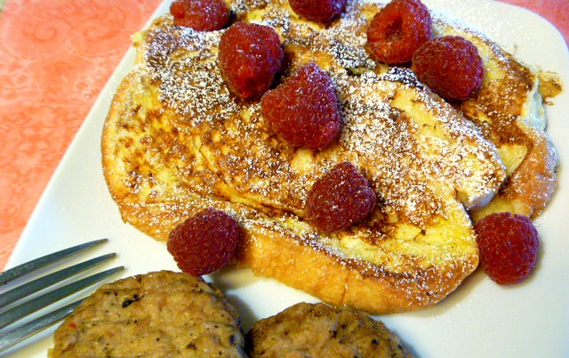 Slice of Southern: Jolly Holiday French Toast