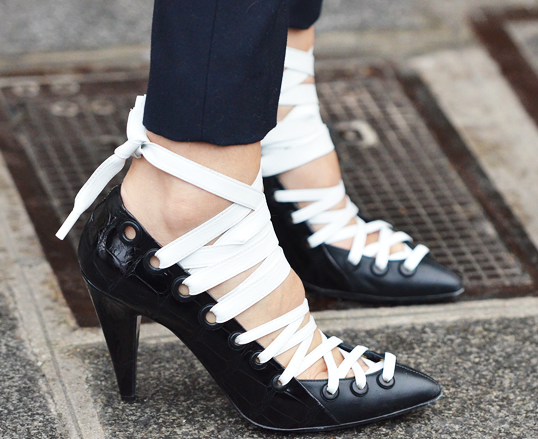 Queen Of Funky DIY: Inspiration: Ribbon Shoes