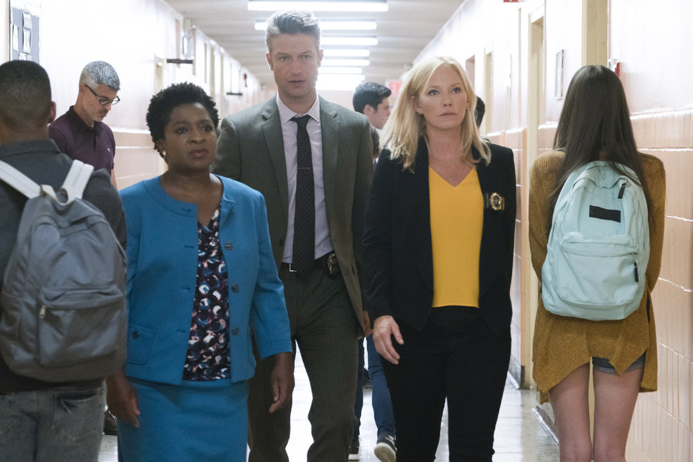 All Things Law And Order: Law & Order SVU “Man Up” Advance Photos ...