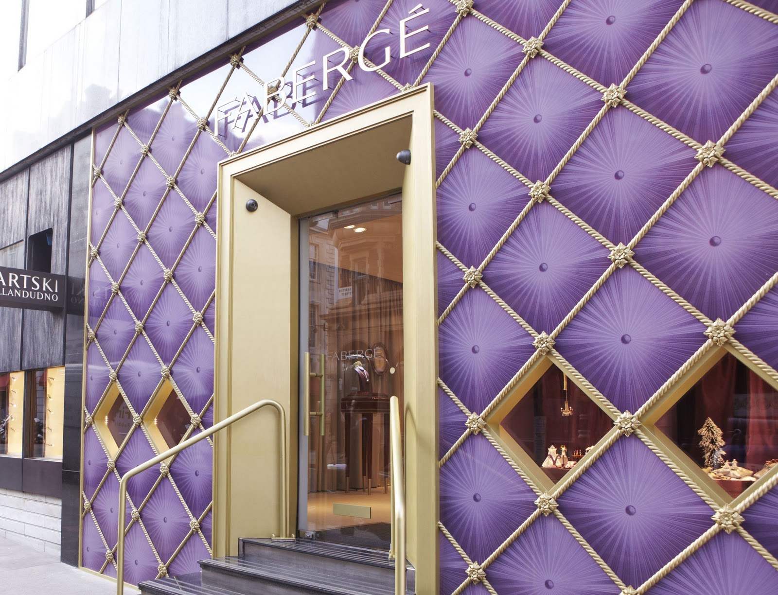 Jewelry News Network: Fabergé Opens Boutique in London