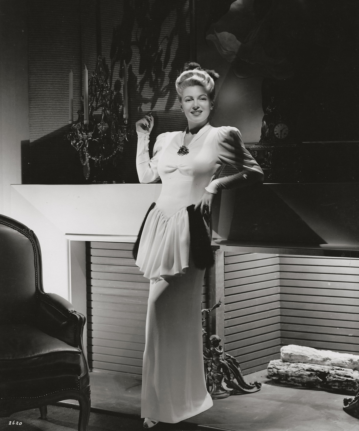 It's The Pictures That Got Small ...: THE MONDAY GLAMOUR 15!