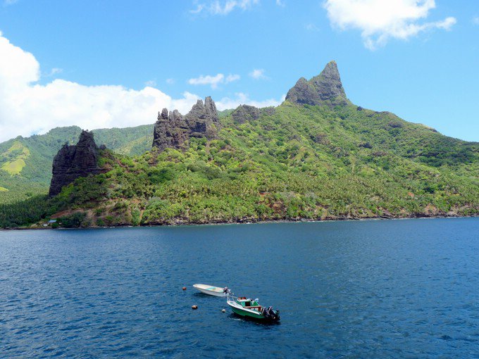 Iles Marquises Plages - Légende de la danse de l'oiseau, Hakamanu ...