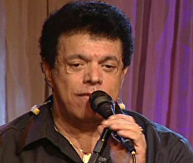 Aos 66 anos, morre o cantor Wando - Coluna Ponto de Vista - O site de ...