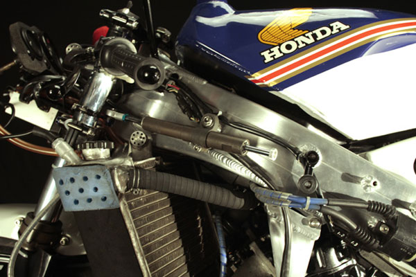 Manx Cat Motosport: HONDA NSR 500 1985