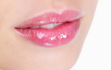 8 Cara Merawat Bibir Biar Tampil Elok Dan Sempurna - rosisilvap