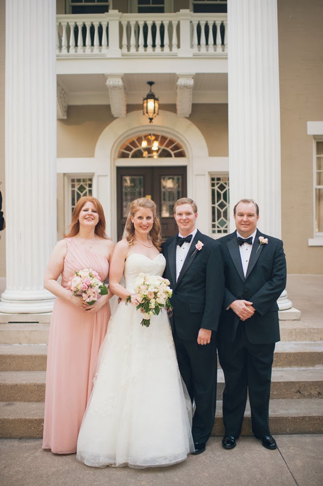 Classically Elegant Texas Wedding - Belle The Magazine