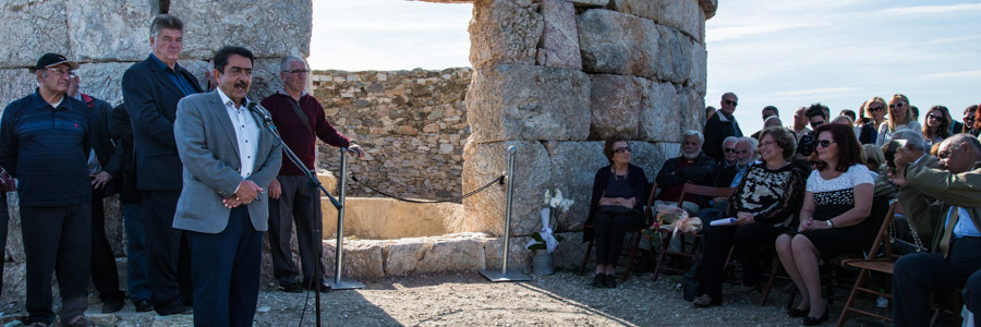 SALAMIS-NEWS: Εγκαίνια του ταφικού μνημείου στις Κολόνες Σαλαμίνας. Ο ...