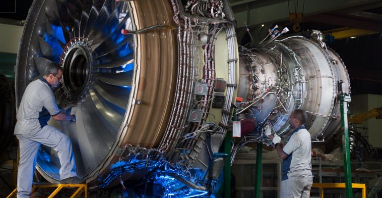 DEFENSE STUDIES: PTDI dan AMMROC Tandatangani MoU dalam Pameran Lima 2019