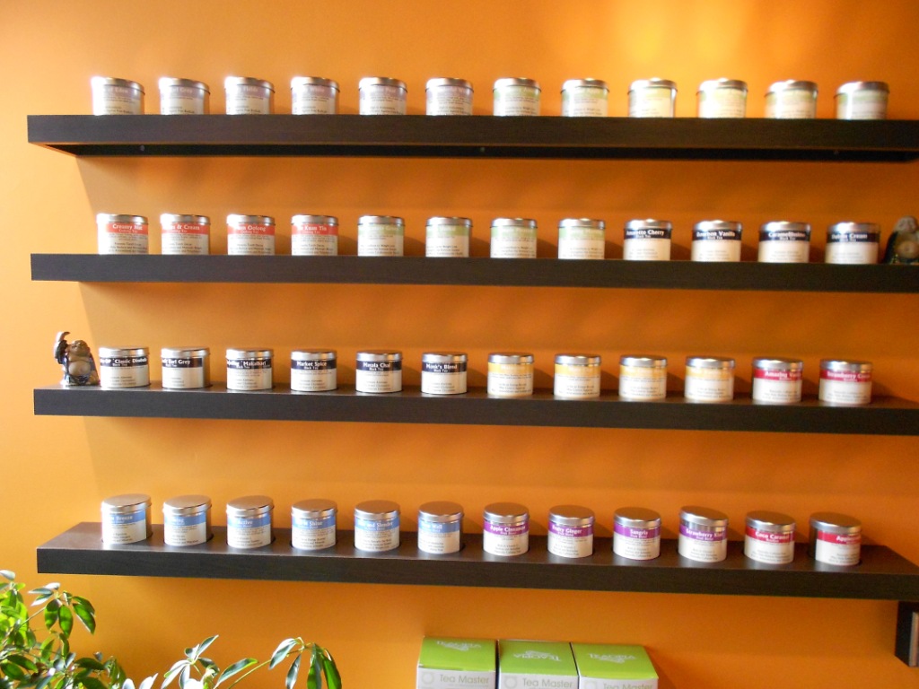 Snacking Squirrel: Teaopia: It All Begins With A Perfect Cup Of Tea