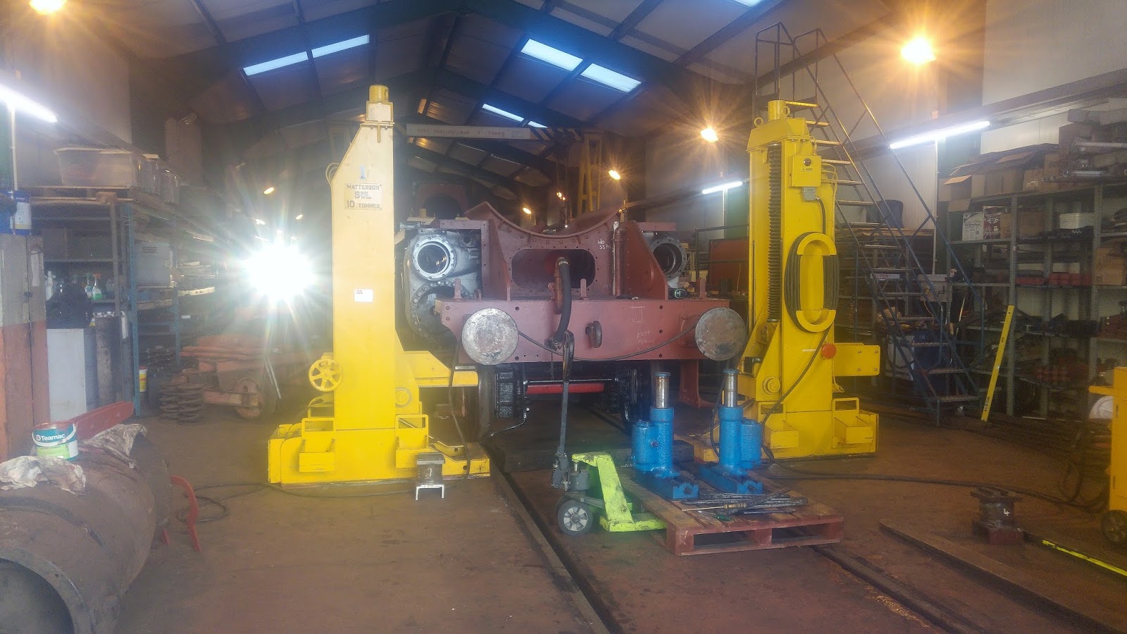 5025 The oldest surviving LMS Black 5: 5025 becomes a rolling chassis