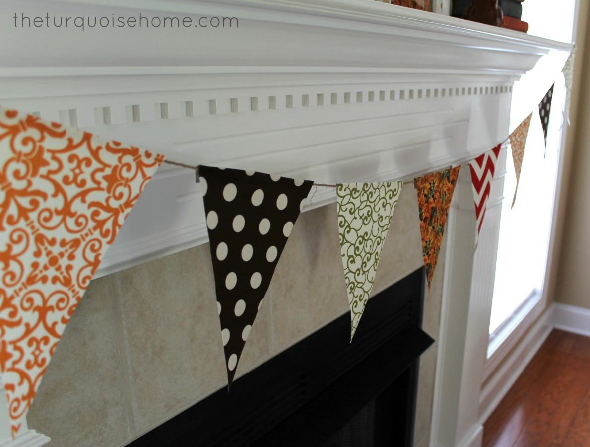 {DIY} No-Sew Bunting Tutorial - The Turquoise Home