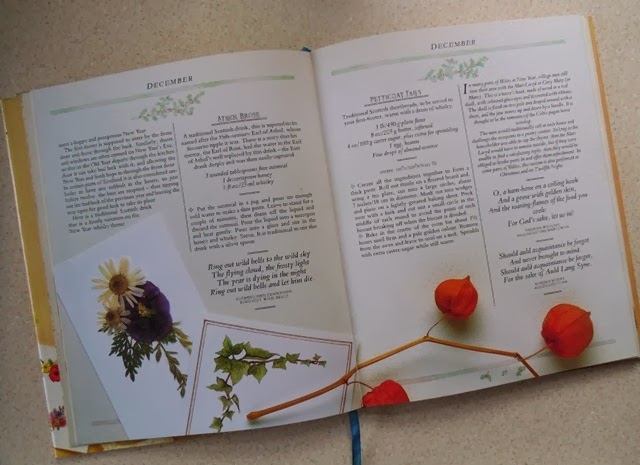 Home Jules: Cattern cakes