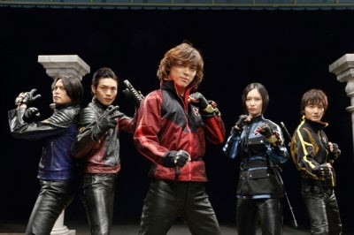 Coleção em Ação: Crítica: Filme Nimpuu Sentai Hurricanger 10 Years After