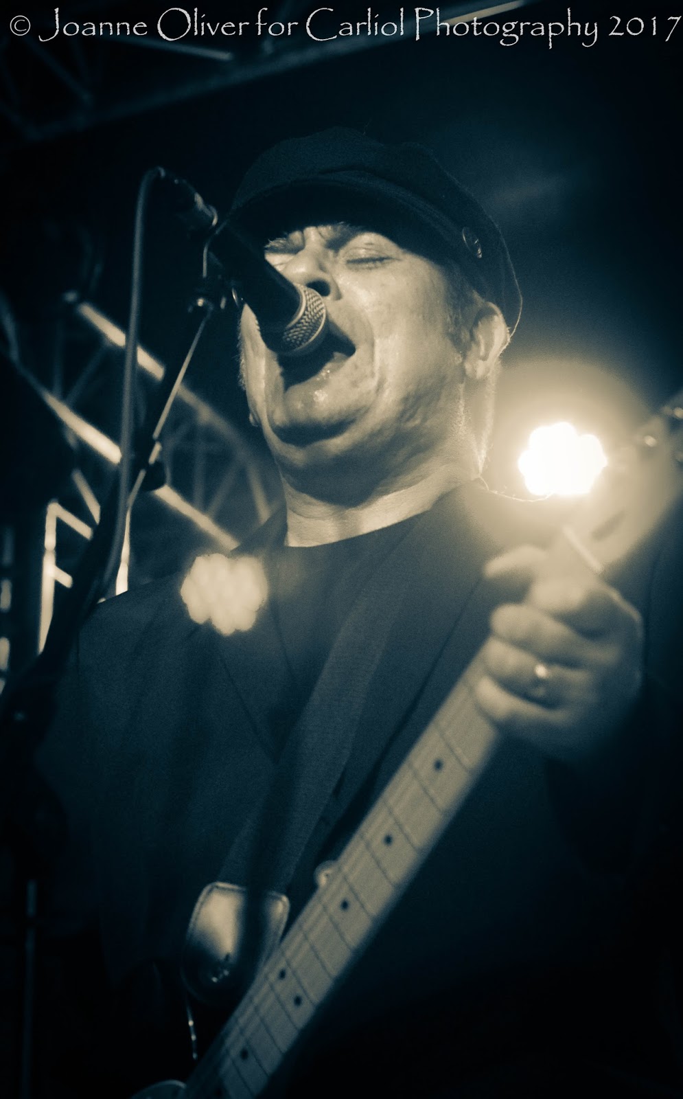 Review : Stan and George Shovlin and the Radars at The Cluny 29/12/2017