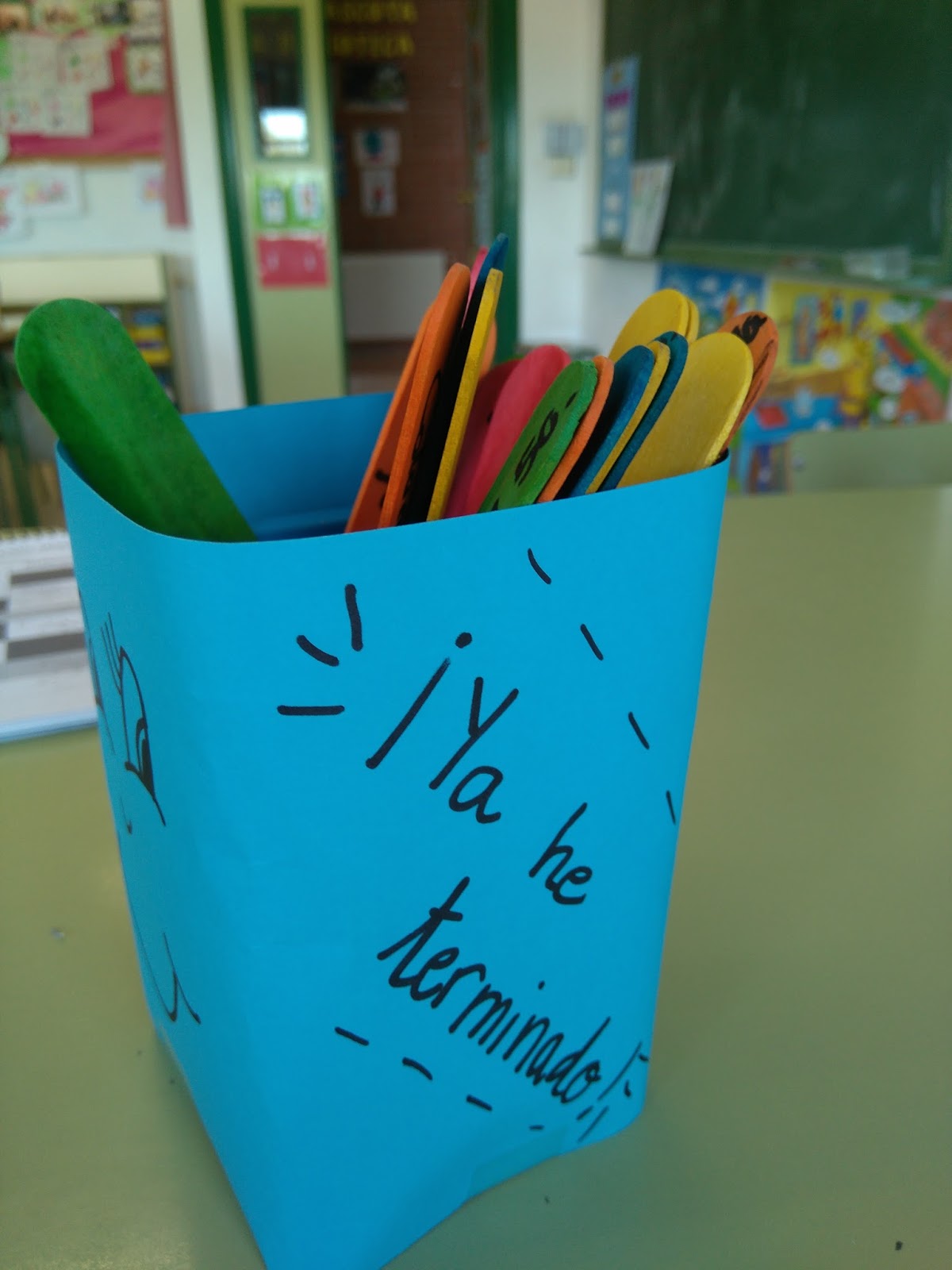 Tizas de colores: Maestra... ¡He terminado! ¿Qué hago ahora?