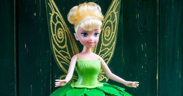 Hungry Shots: Tinkerbell doll cake