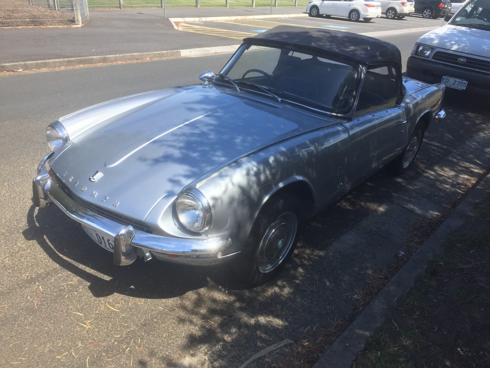 Random # 174: Mk III Triumph Spitfire