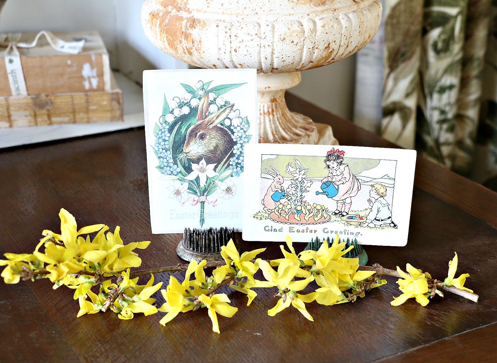 common ground : Hop Into Easter