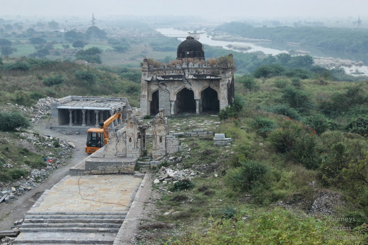 Journeys across Karnataka: Fort Malkhed ~ Manyakheta