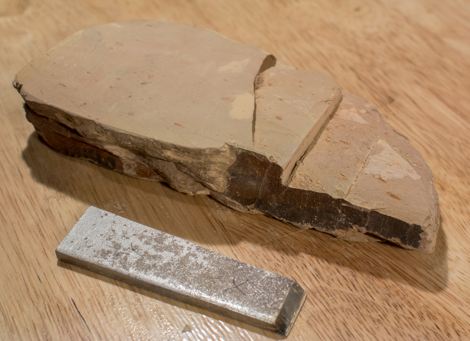 Knifemaking for beginners: Project #9 - Making finger-stones