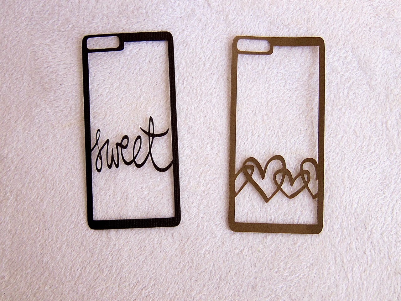 A Page Out of My Book: Paper House: Cell Phone Case Inserts